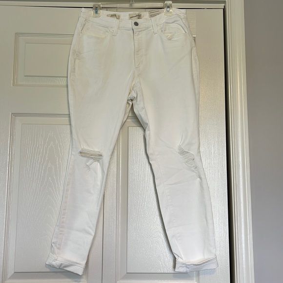 Universal Thread | Jeans | Nwt Universal Thread High Rise Skinny ...